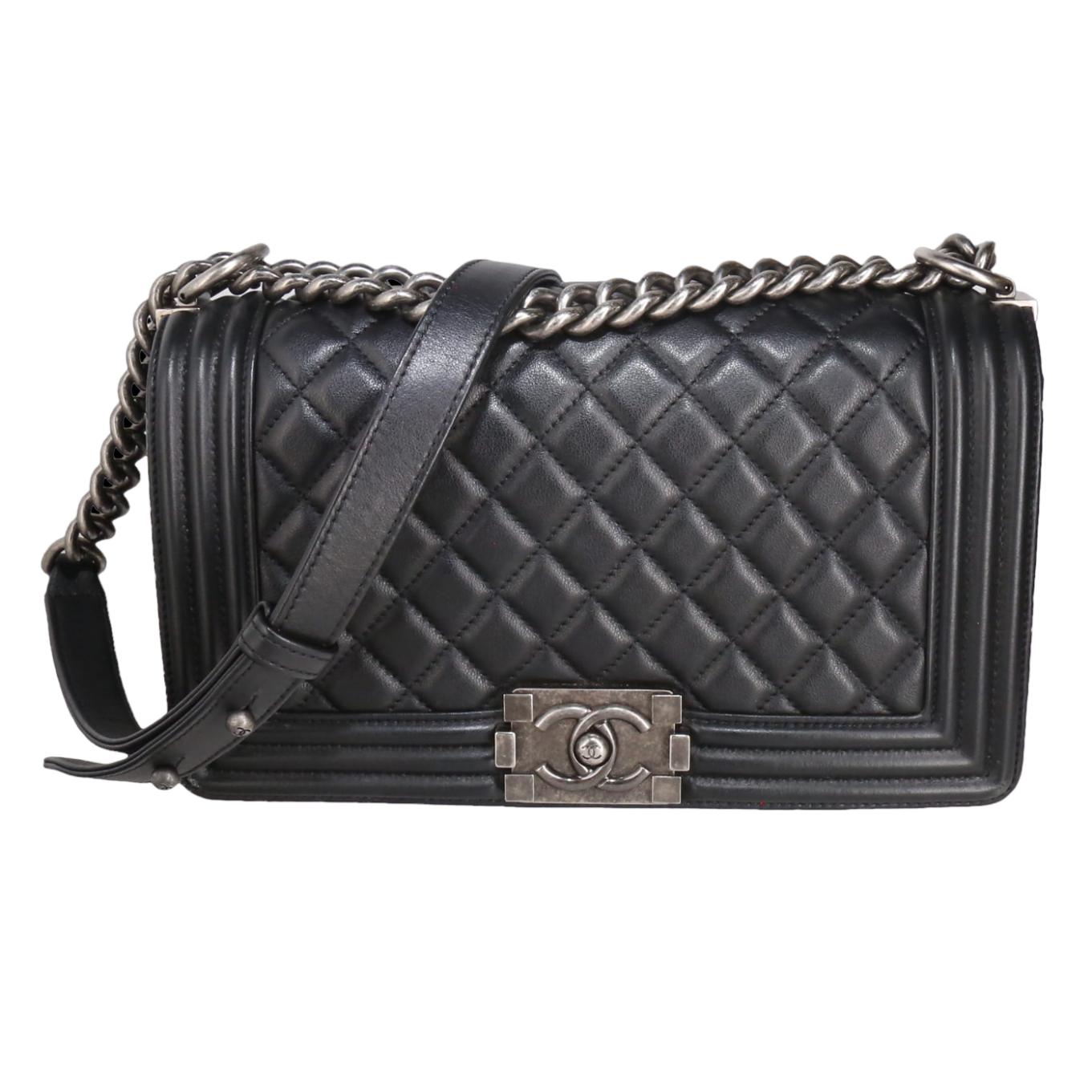 The Swiss Collector - Shop | Chanel Boy Medium pre-owned I Authentic